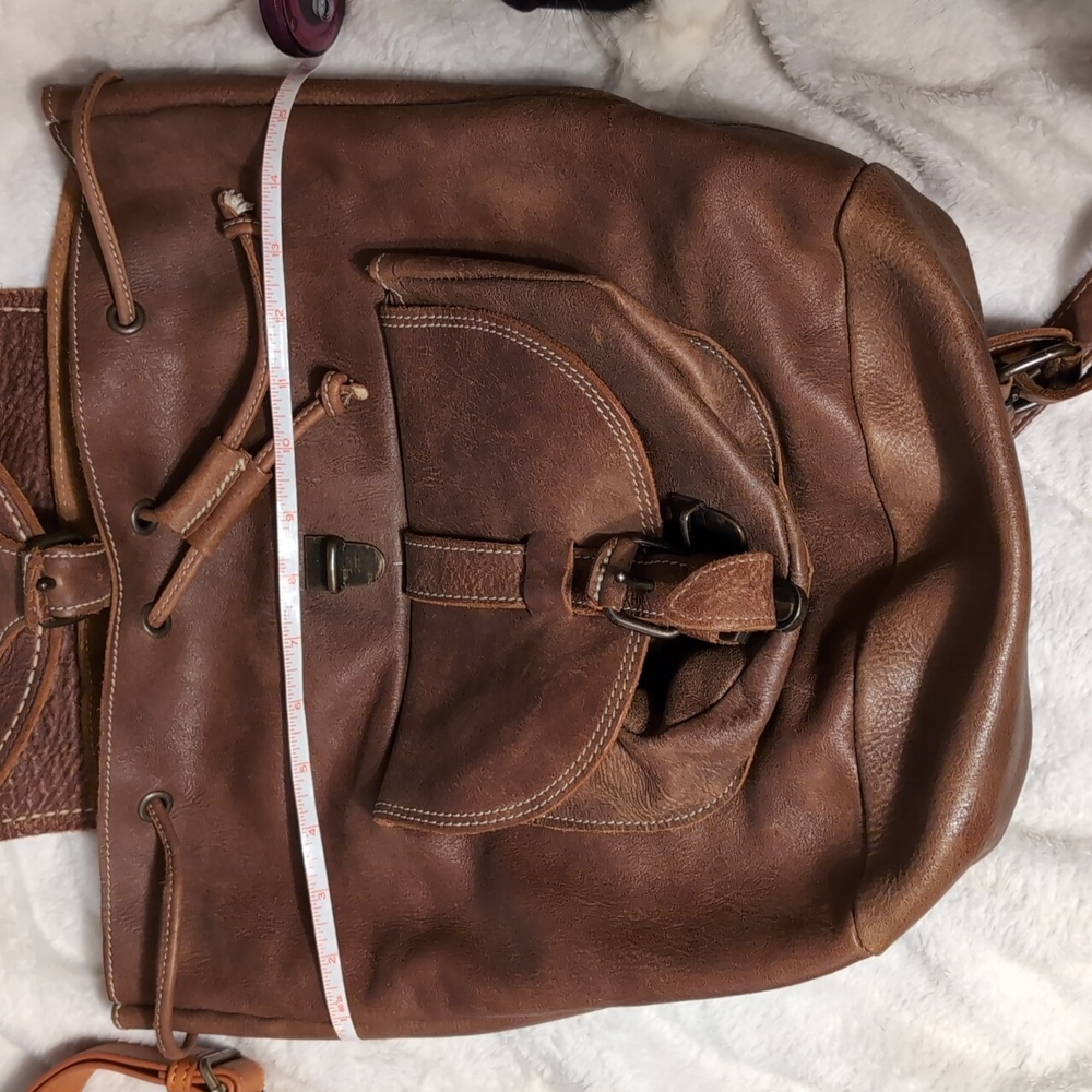 Roots Large Brown Leather Backpack - Gem